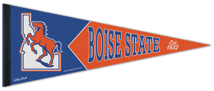 Boise State Broncos NCAA College Vault 1980s-Style Premium Felt Collec ...